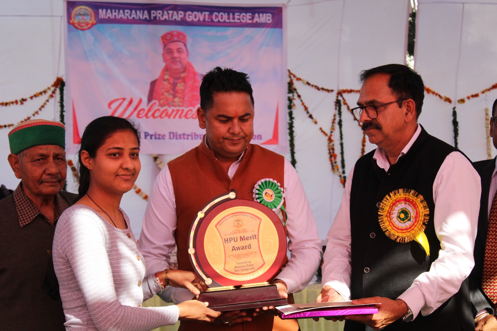 Univ./College Toppers – MPGCAMB